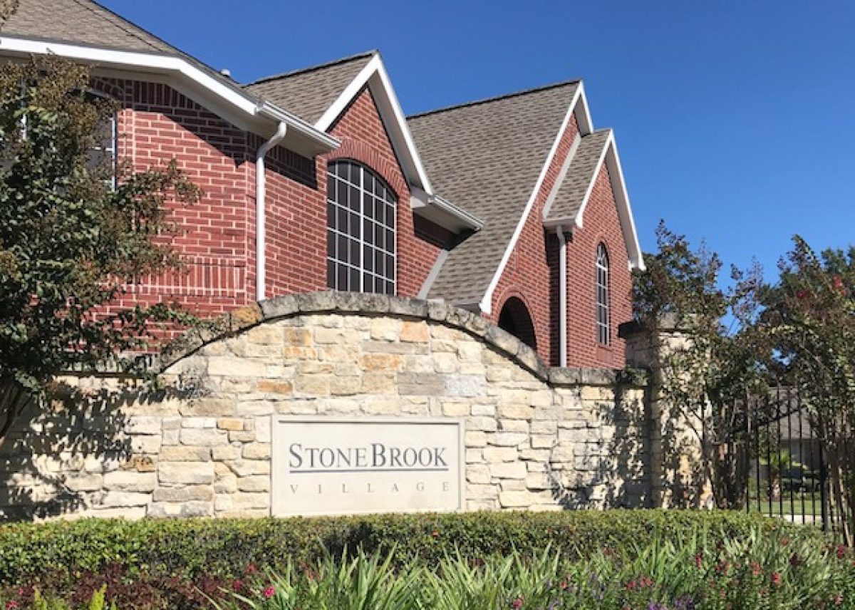 Photo Gallery – Stone Brook Village